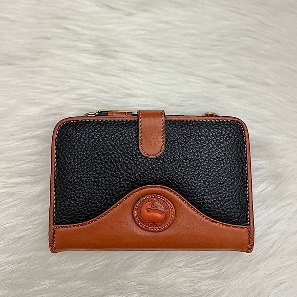 Dooney & Bourke | Bags | Dooney Bourke Vintage Daily Planner | Poshmark